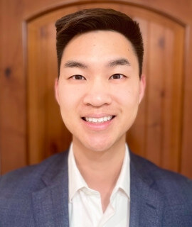 Eye Doctor Seattle | Ophthalmologist | Eye Associates Northwest